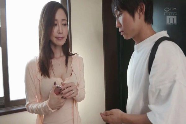 Miaa 369 誘惑的な透けtバックでマンション内をねり歩く昼下がりのデカ尻人妻 篠田ゆう Post4 無料av動画
